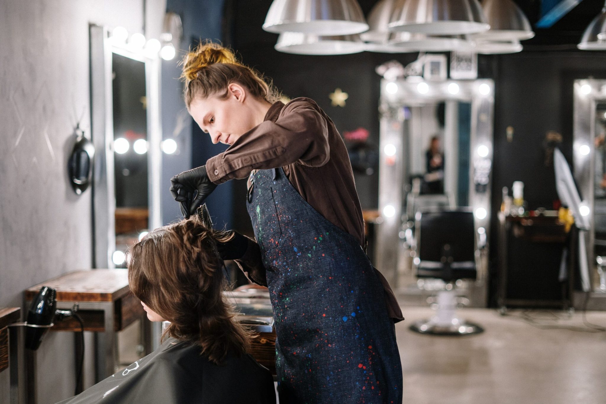 How to Choose the Right Hair Salon | Blake Charles Salon